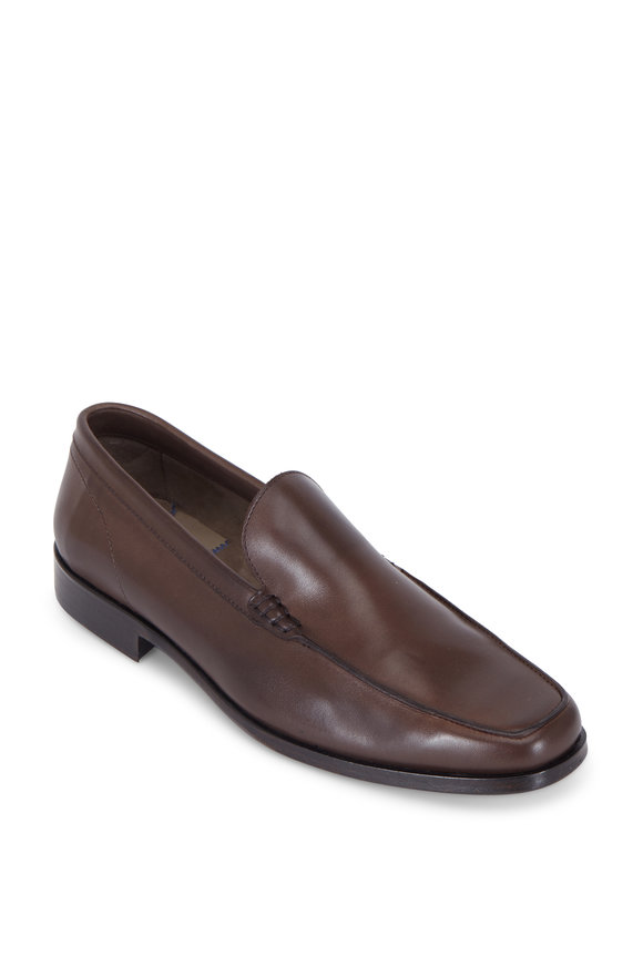 Men's Designer Loafers from Cucinelli, Valentino, Manolo Blahnik, Akris & more
