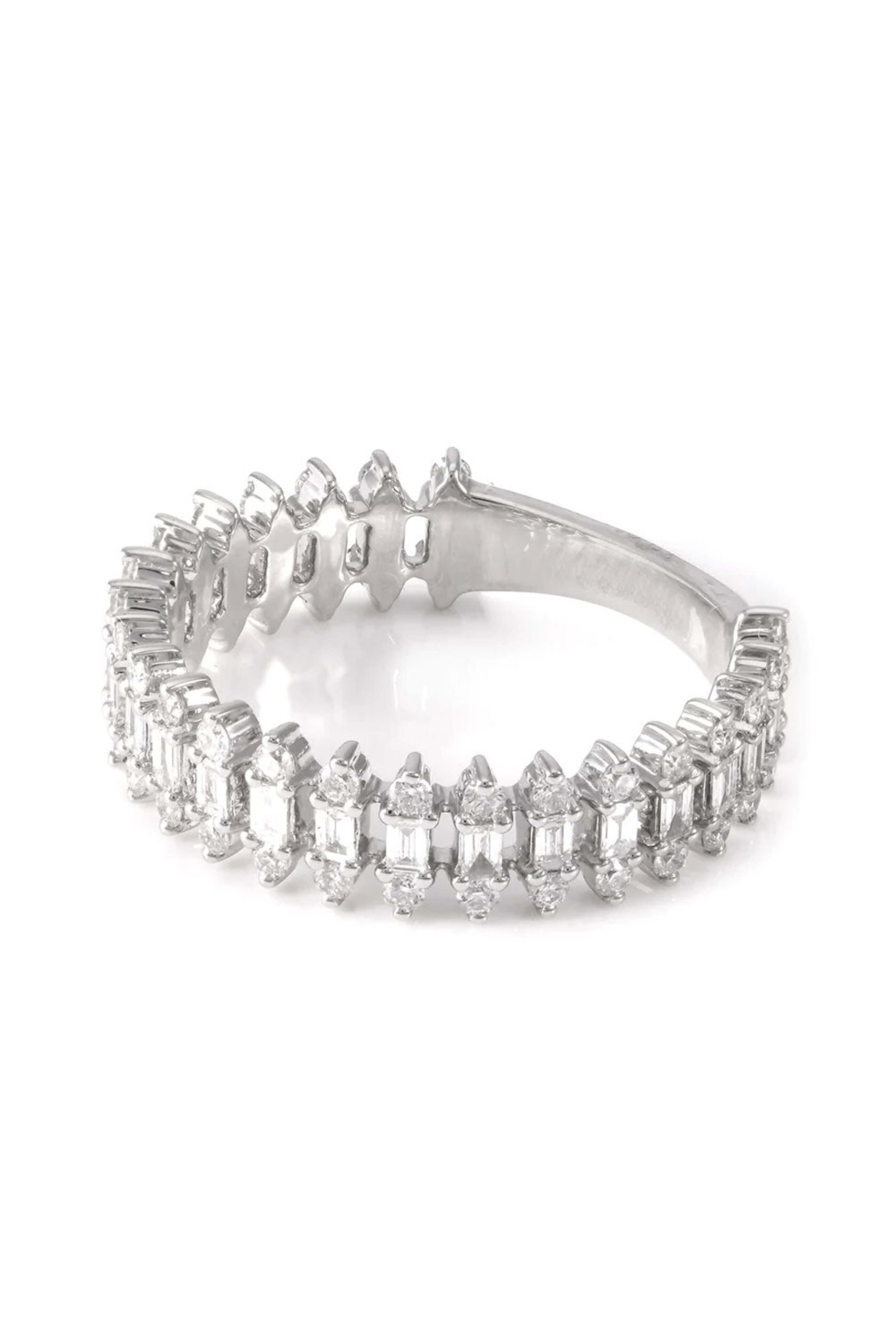 Samira 13 - Baguette Diamond Horizontal Â¾ Band Ring