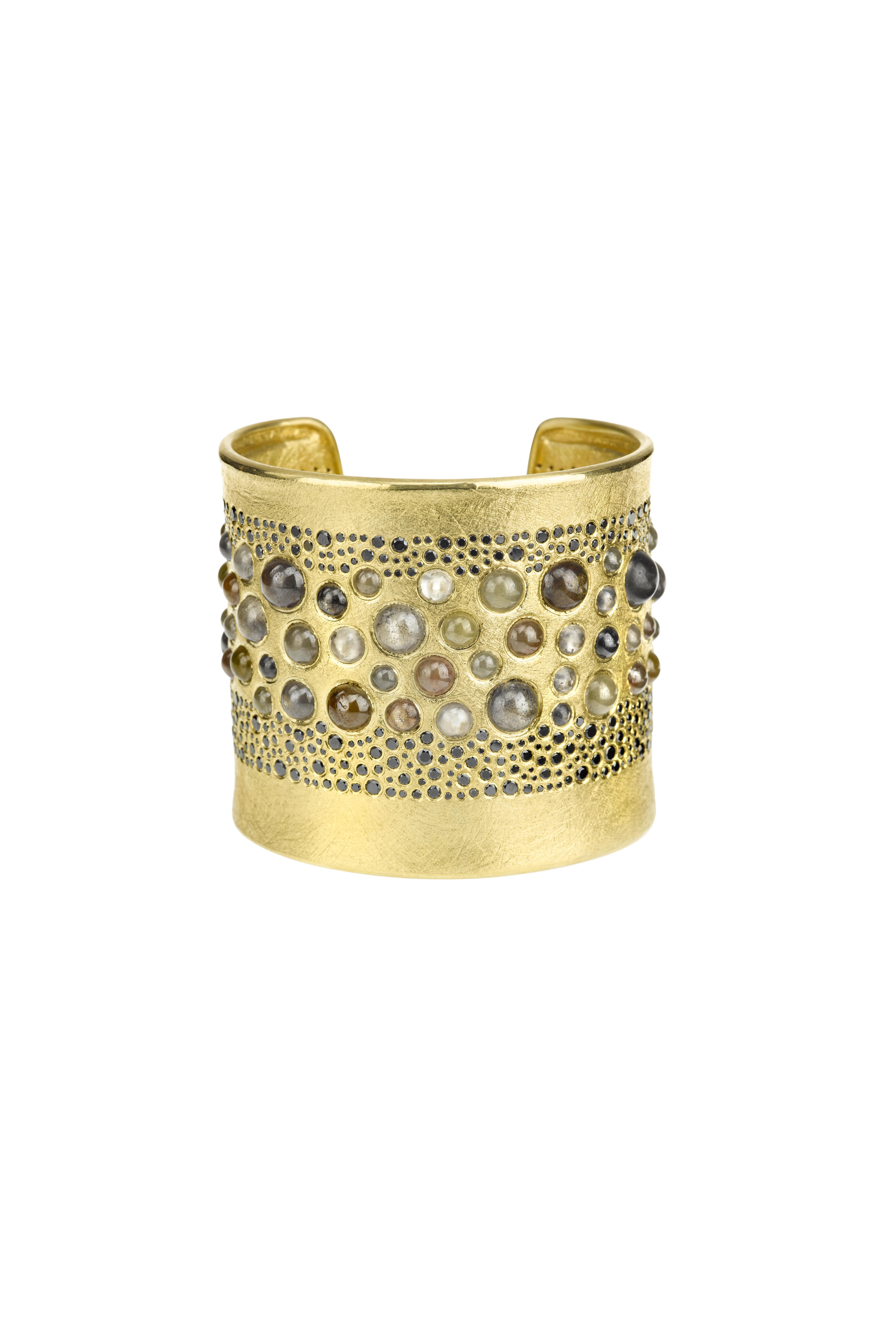 Todd Reed - 18K Yellow Gold Raw Diamond & Black Diamond Cuff
