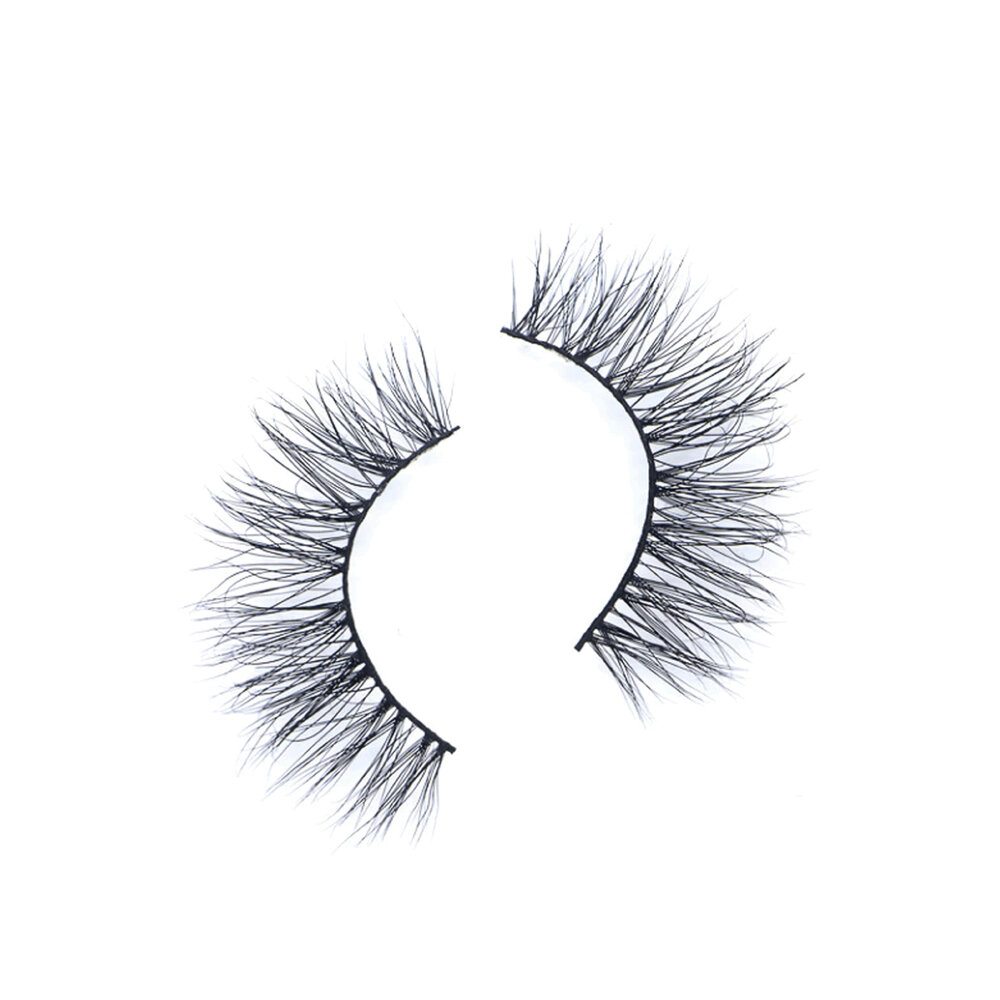 Daniela Bell Lashes - Hilary Lashes | Mitchell Stores