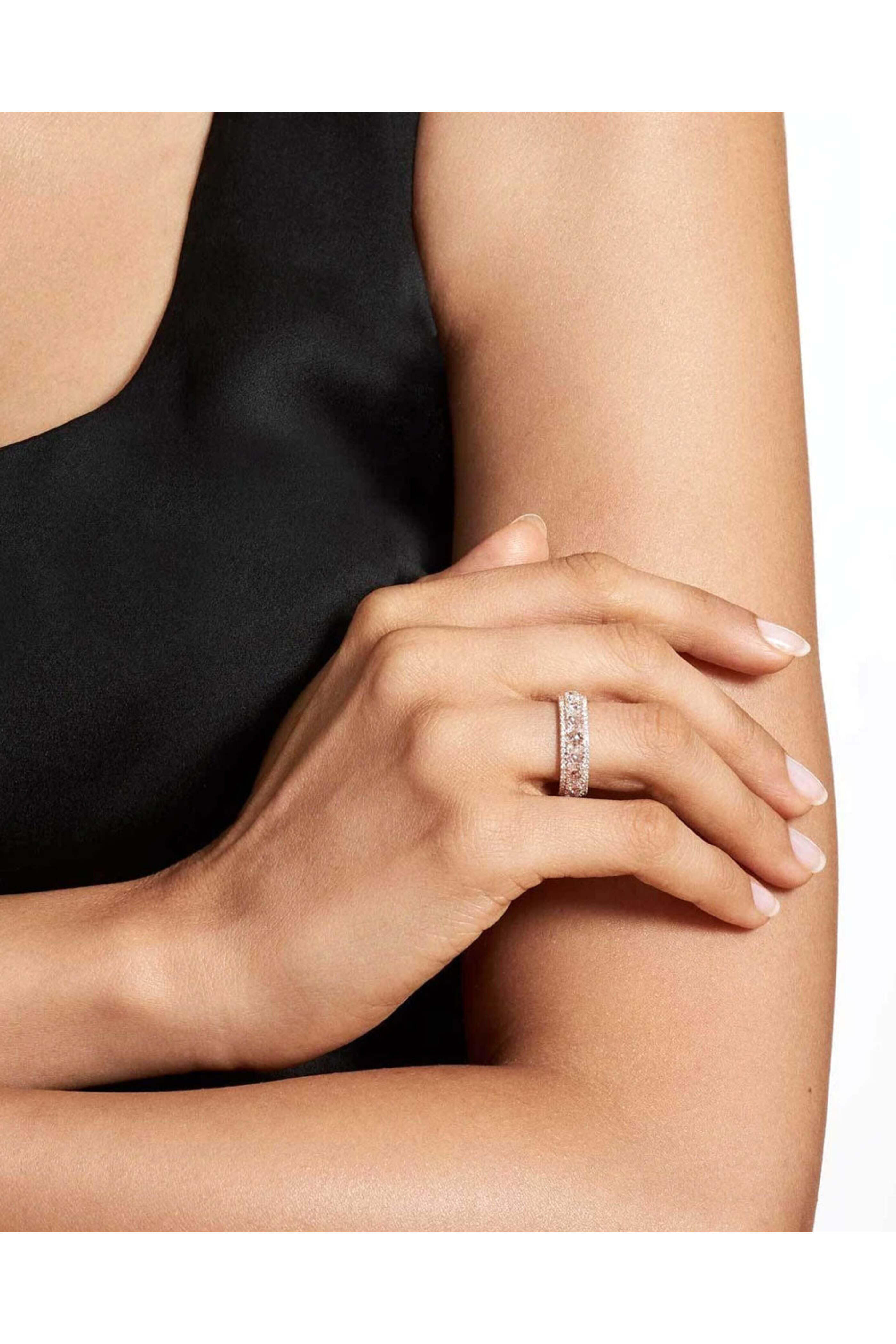 64 Facets - Rose Gold Diamond Straight Edge Ring Band